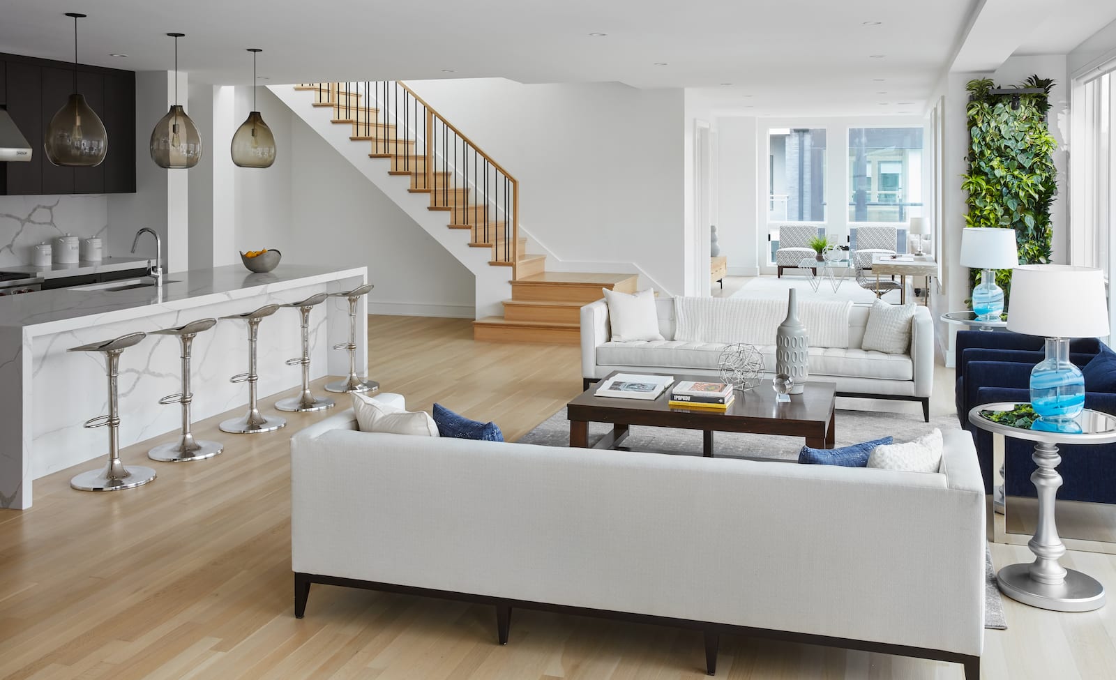 Three Very Expensive Luxury Chicago Apartments - Luxury Apartments ...