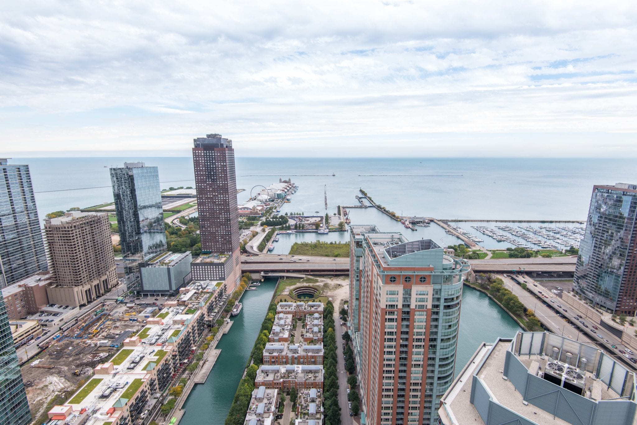 Catch a Chicago View from Above — Visit These Sightseeing Attractions ...