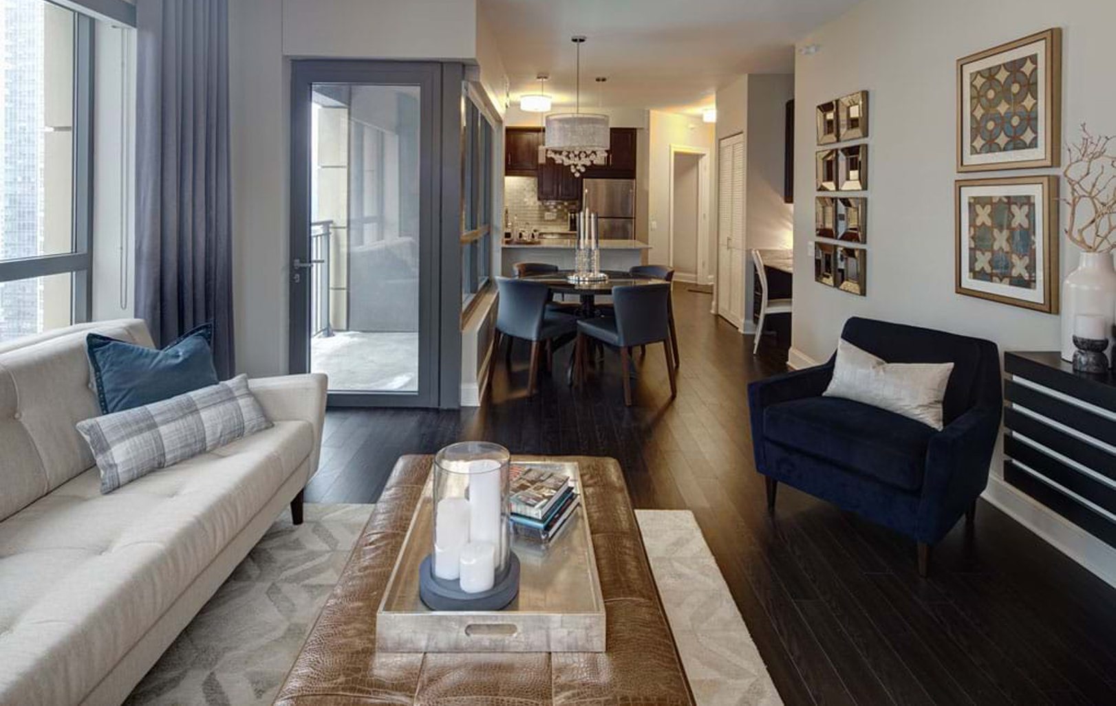 AMLI River North Chicago: The Building Everybody is Talking About ...