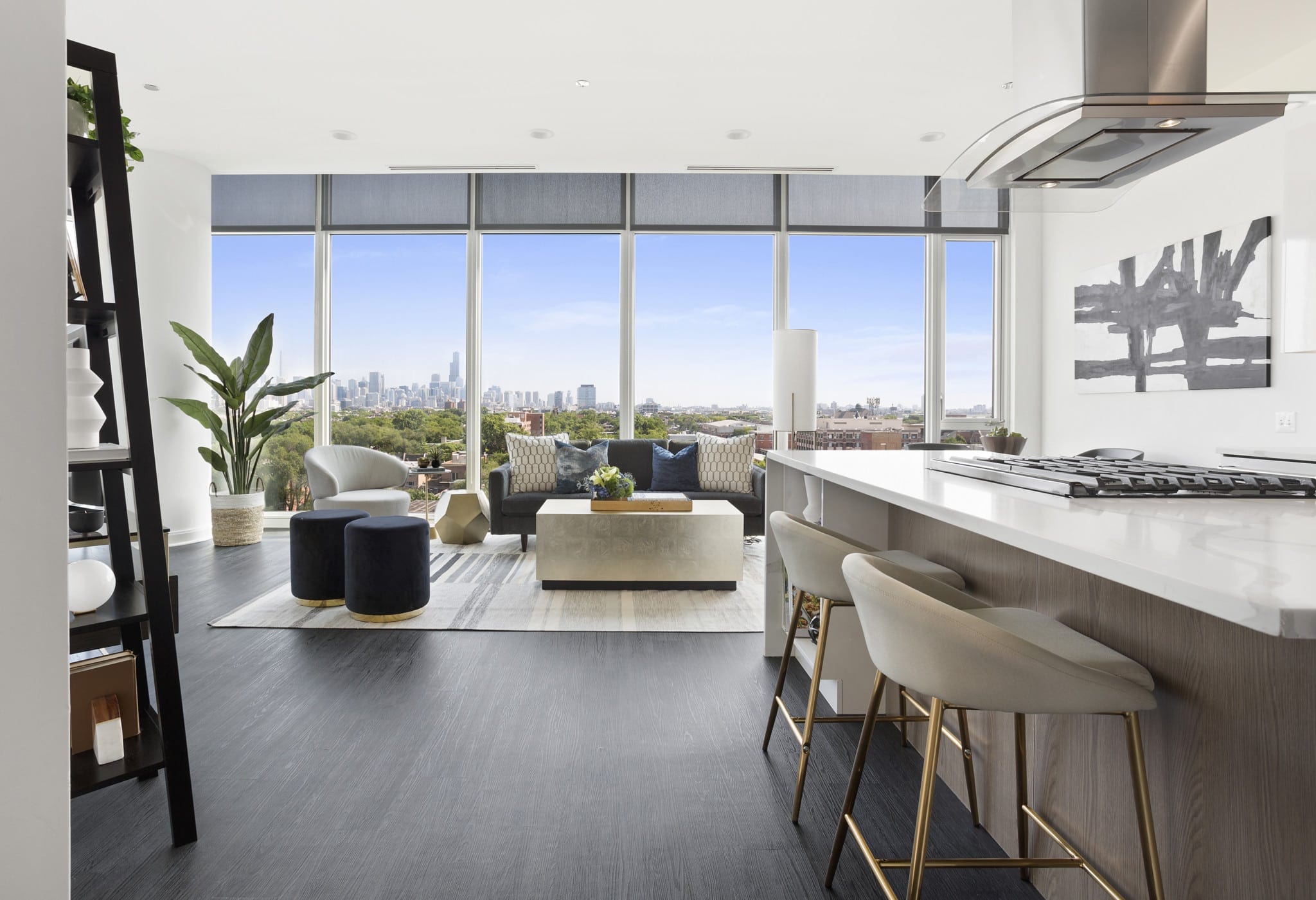 What to Look for When Renting an Apartment - Luxury Apartments ...