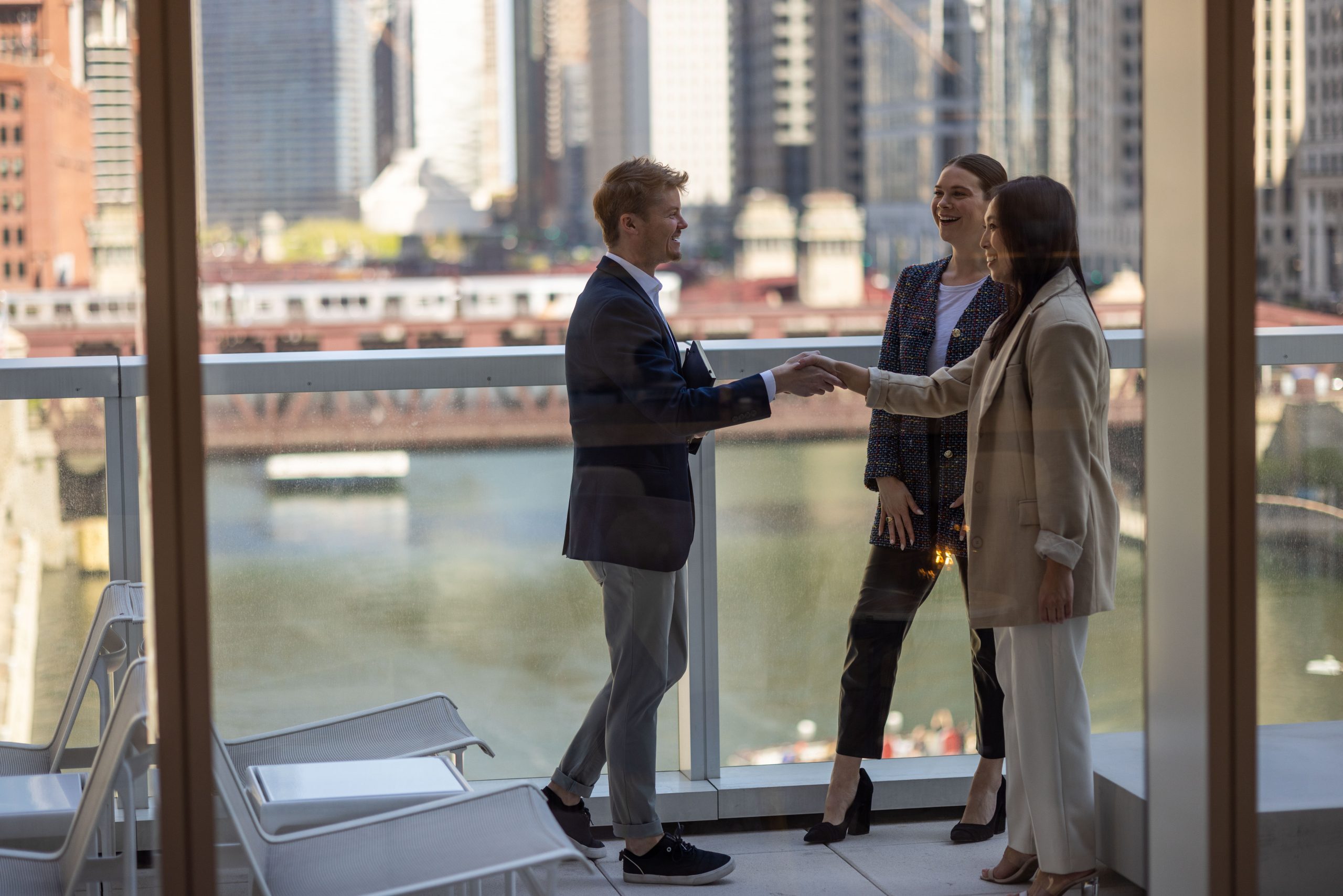 The Concierge Experience: How Our Luxury Apartment Brokers in Chicago ...