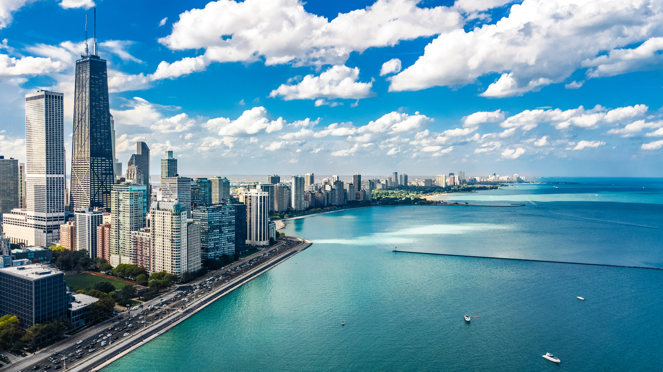 Moving from Florida to Chicago: Your Comprehensive Guide (Plus ...